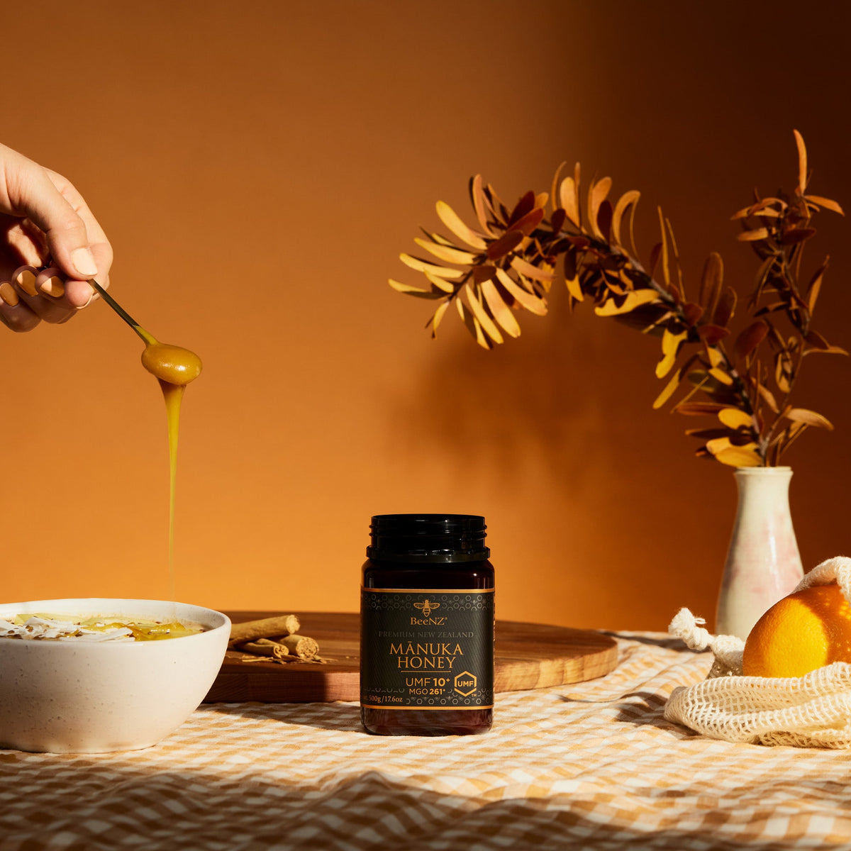 Pistachio Date Bark with Mānuka Honey | Smart Snacking by BeeNZ